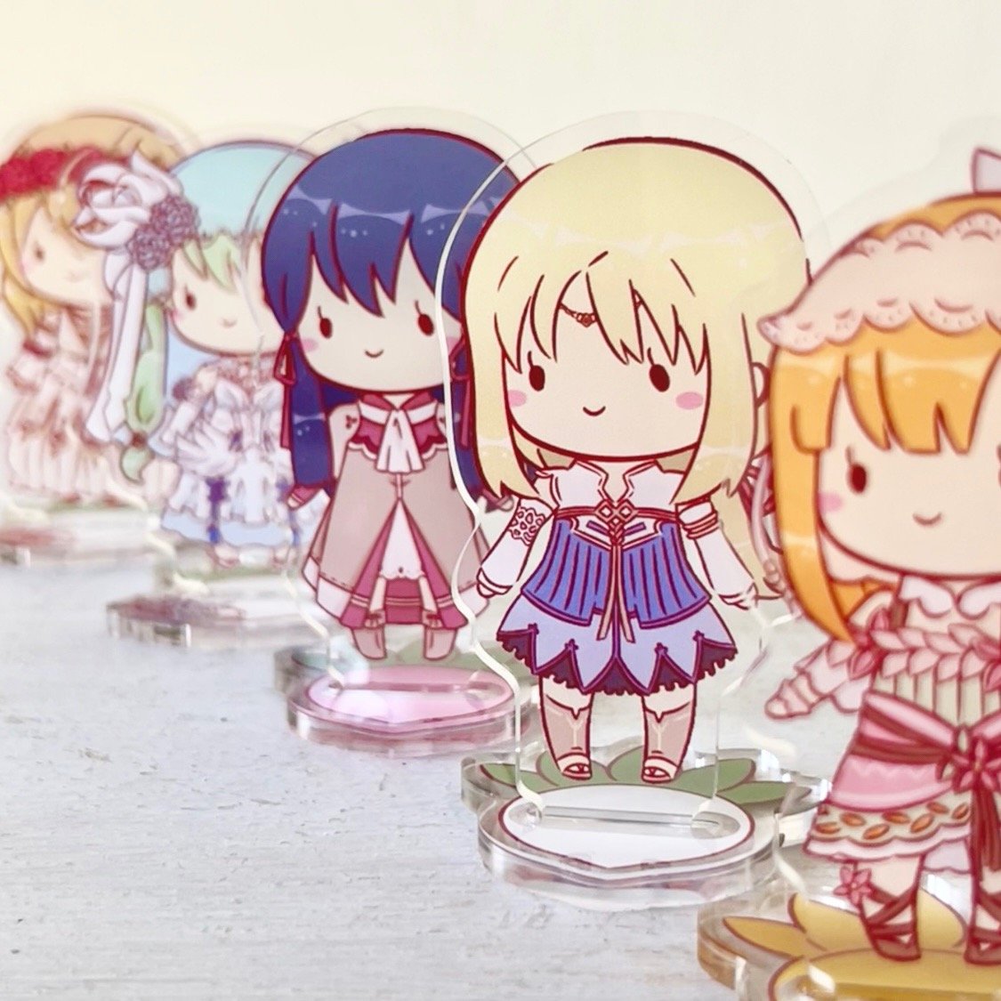 houcha shop — [PRE-ORDER] RF Acrylic Standee (2.5", Double-sided)