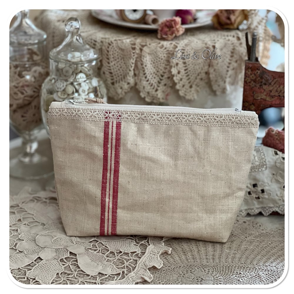 vintage french fabric zipper purse | Lisaandolive
