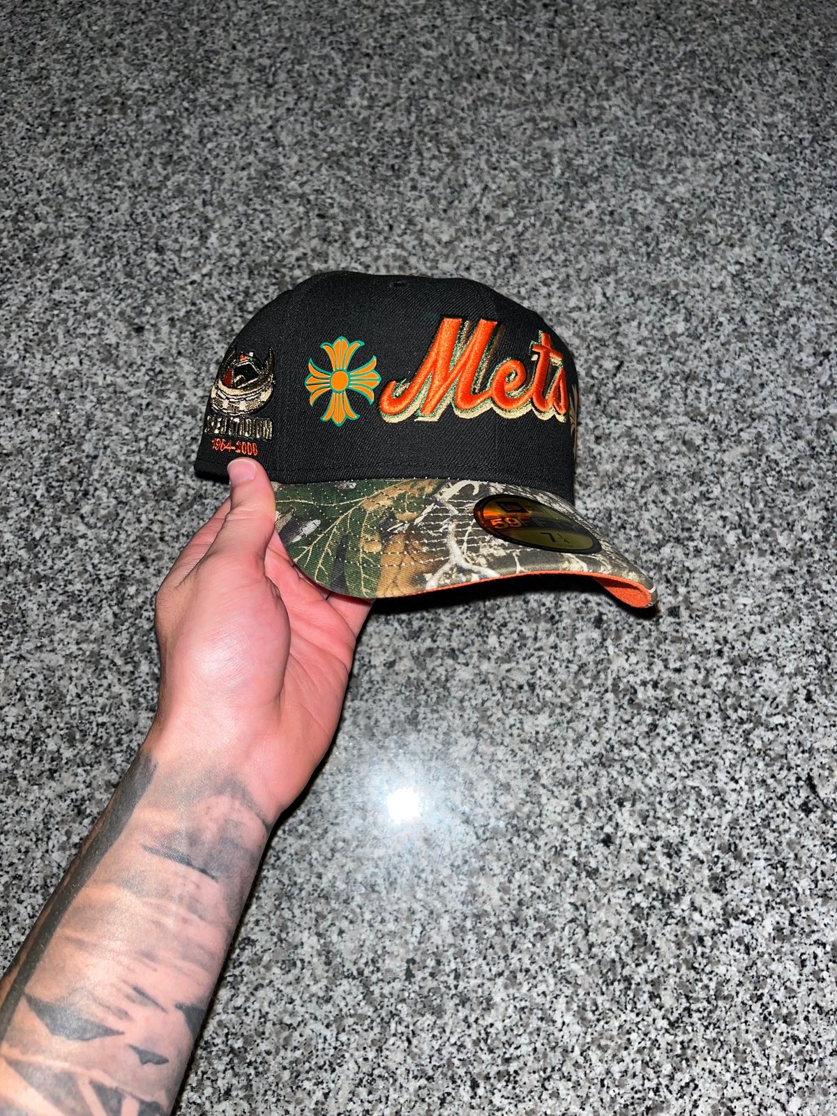 ORANGE BRIM REAL TREE BLACK NY METS CUSTOM FITTED CAPS | WORLDWIDE RANK LLC