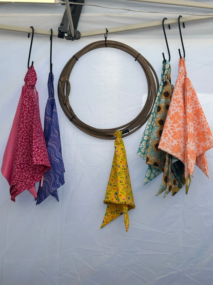 Breakaway Flags | Home Of The Custom Cattle Tag