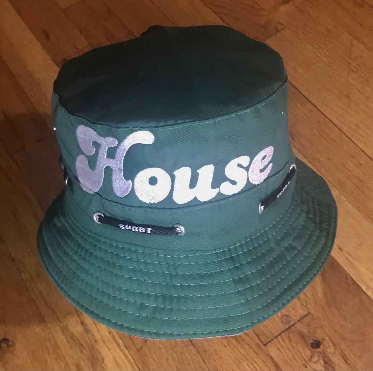 HOUSE Bucket Hat | GLAMFIND