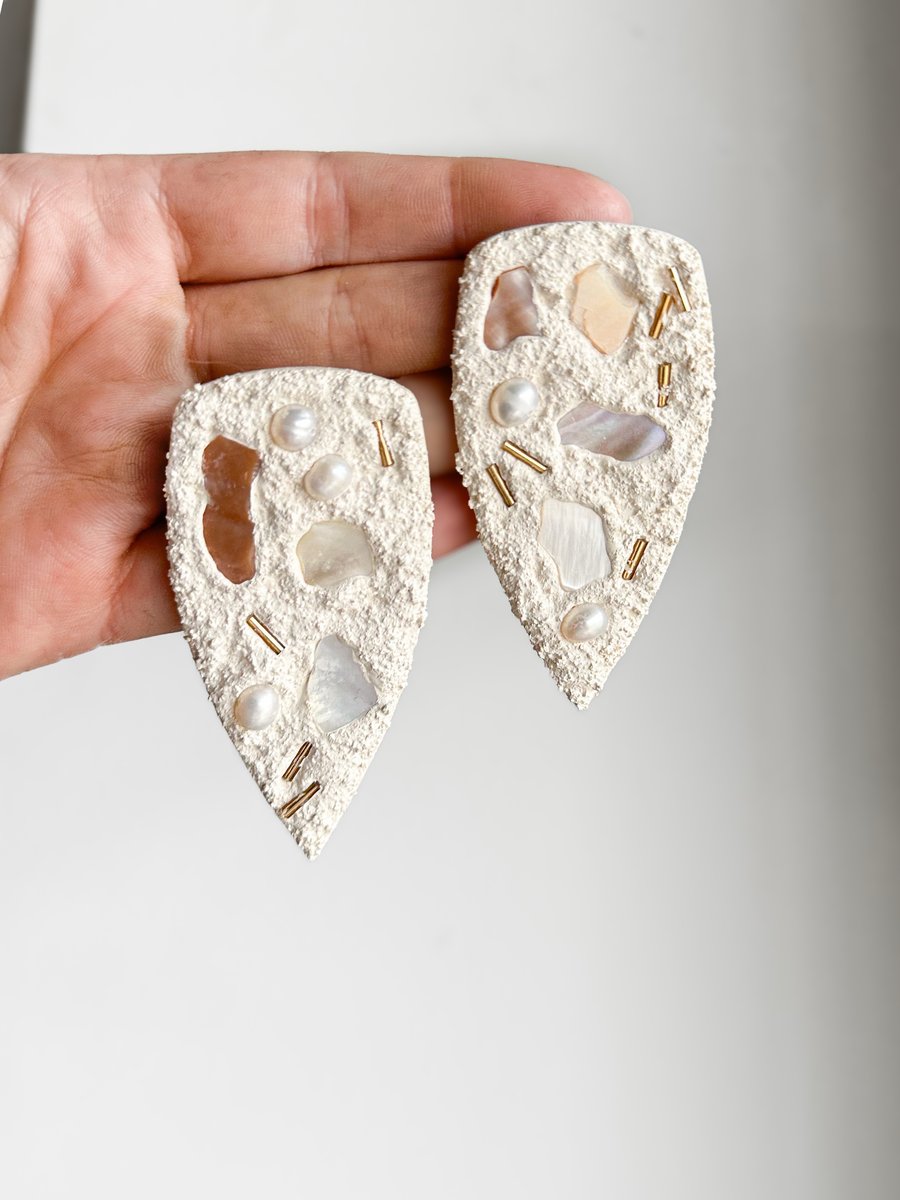 Sea dagger Cluster | Wrade.co