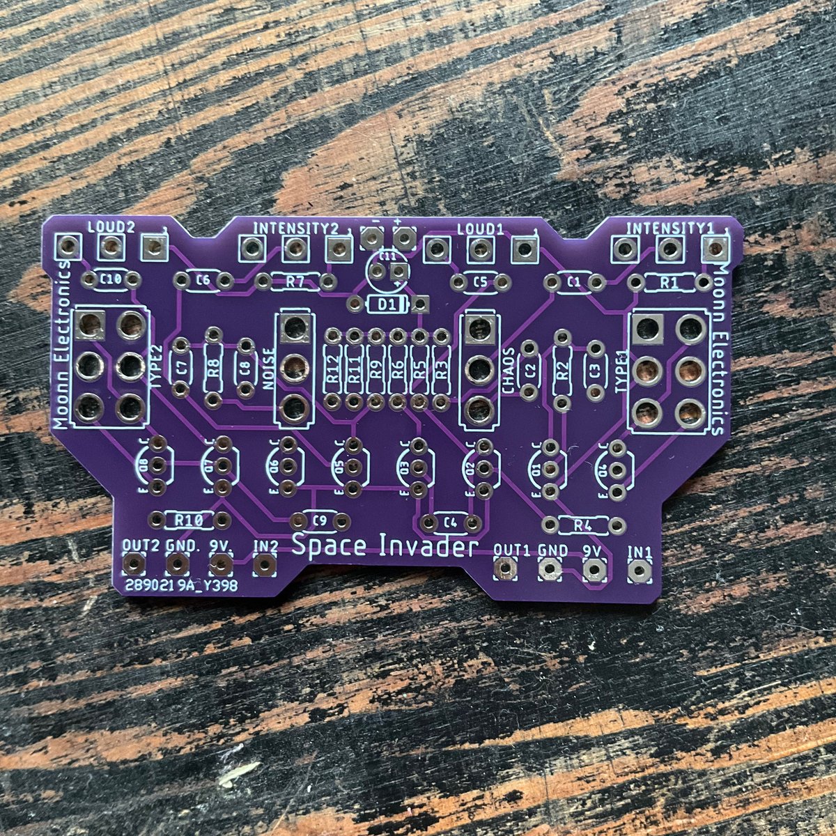 Space Invader | Moonn Electronics