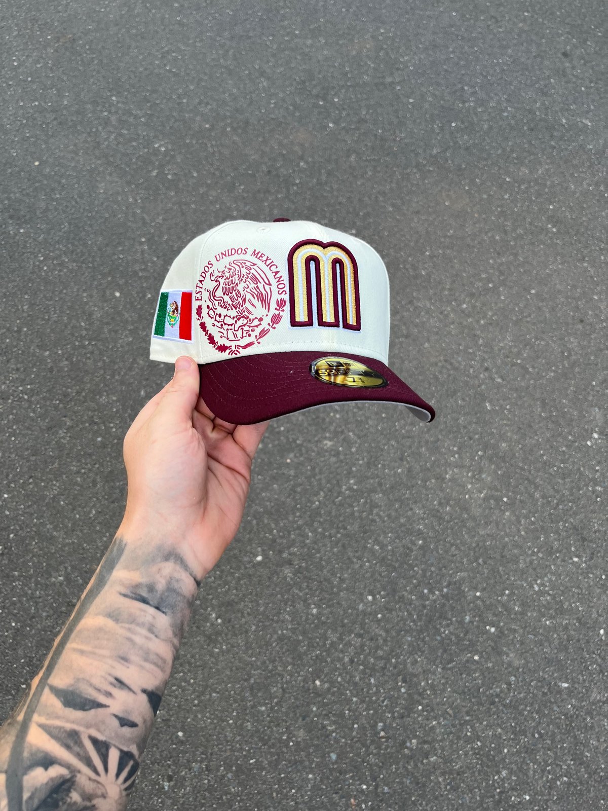 OFF WHITE BURGUNDY ESTADOS UNIDOS MEXICO CUSTOM FITTED CAP | WORLDWIDE ...