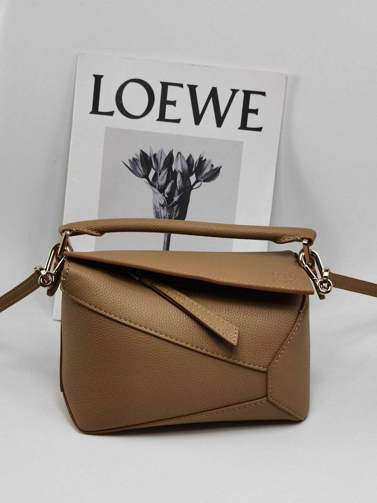 Loewé | LuxNovas