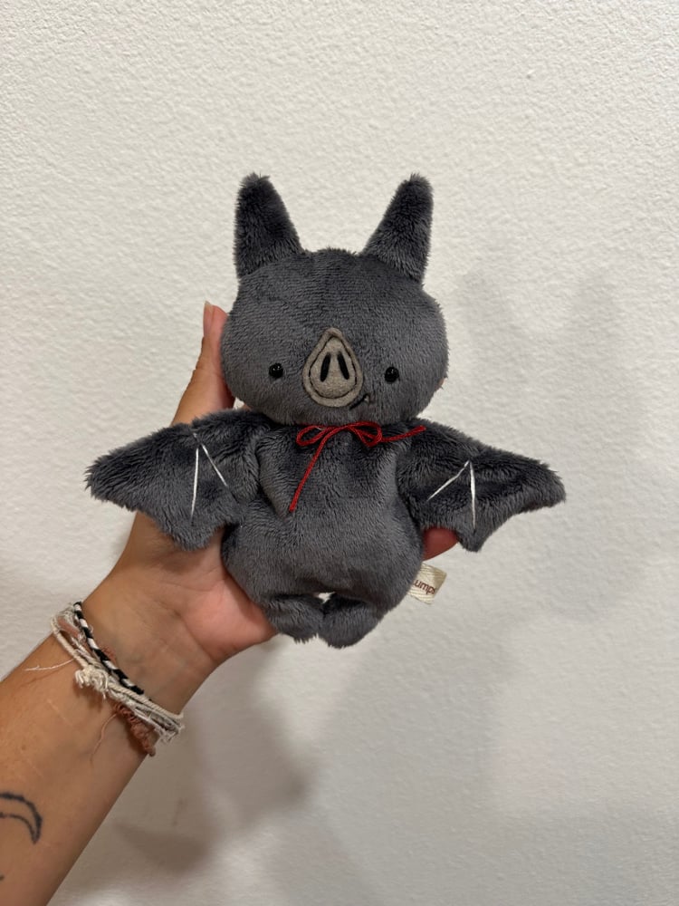 Large Ozzy Bat | Little Lumps