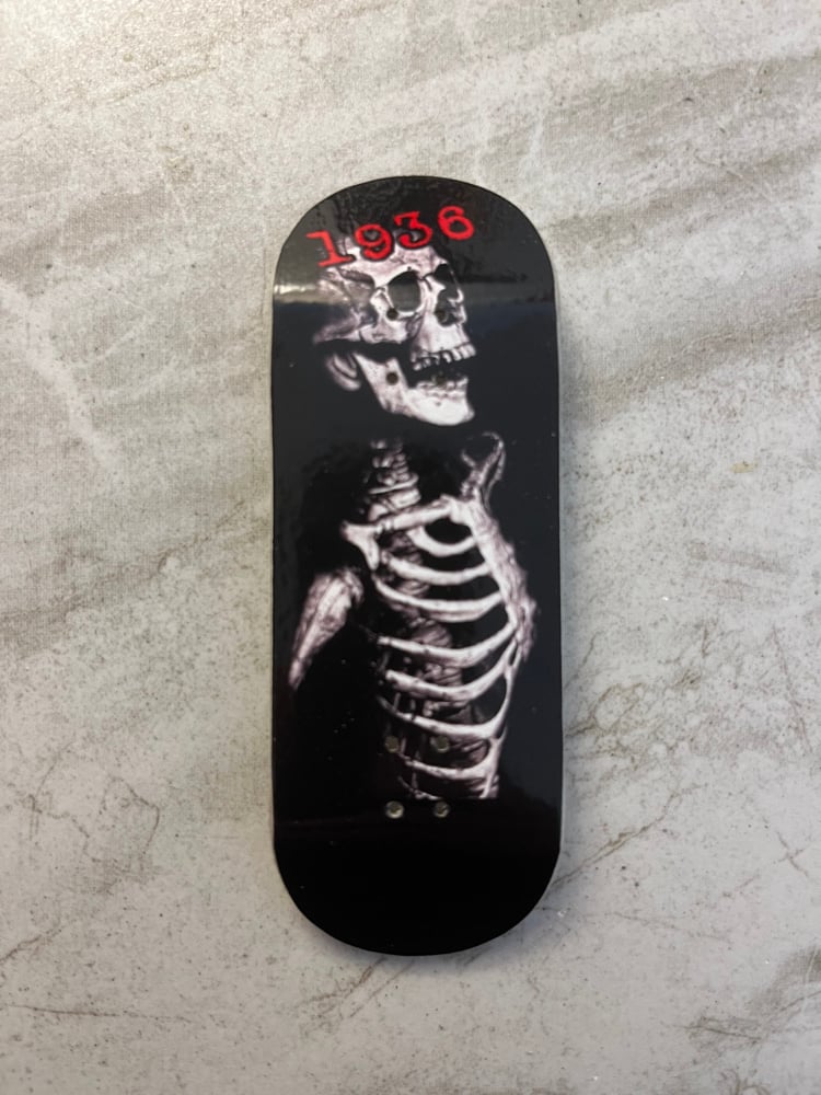 Skeleton Deck | 1936