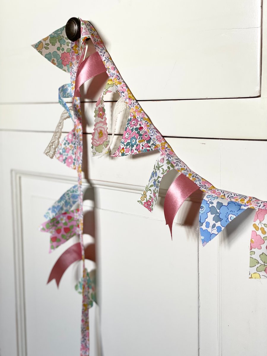 Little Boys Blue — Mini Bunting