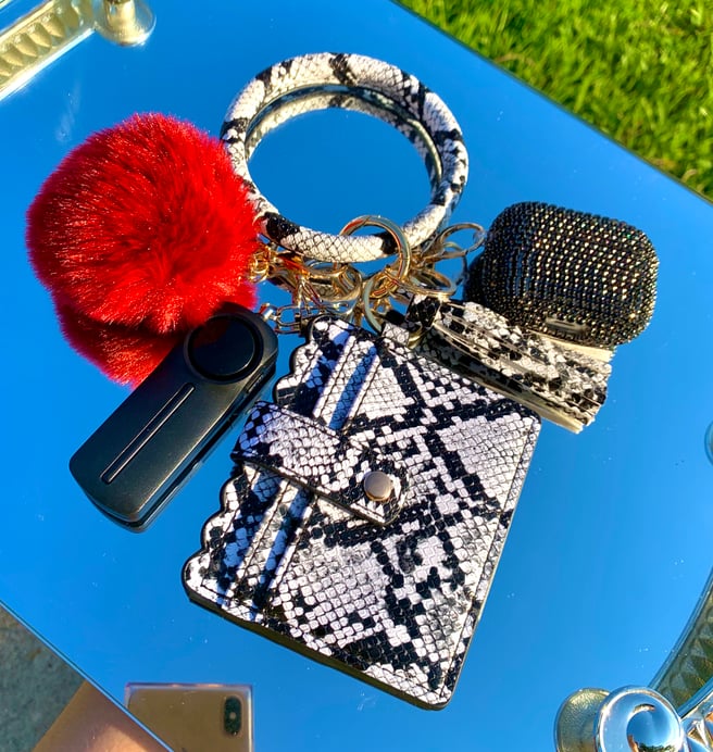 Home | Clutch Baddies