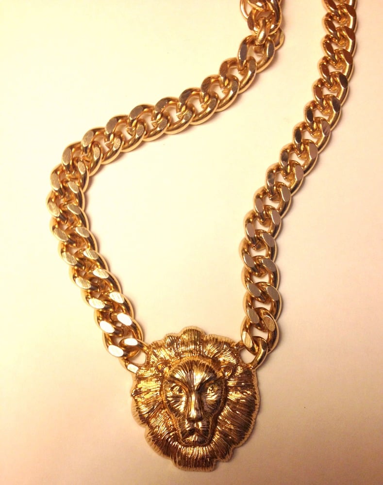 Karite Beauty — Gold Lion Chain- Small