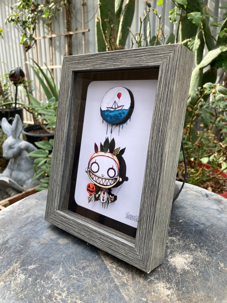 The art of Sketch — "Twisted Dreams" Shadow Box