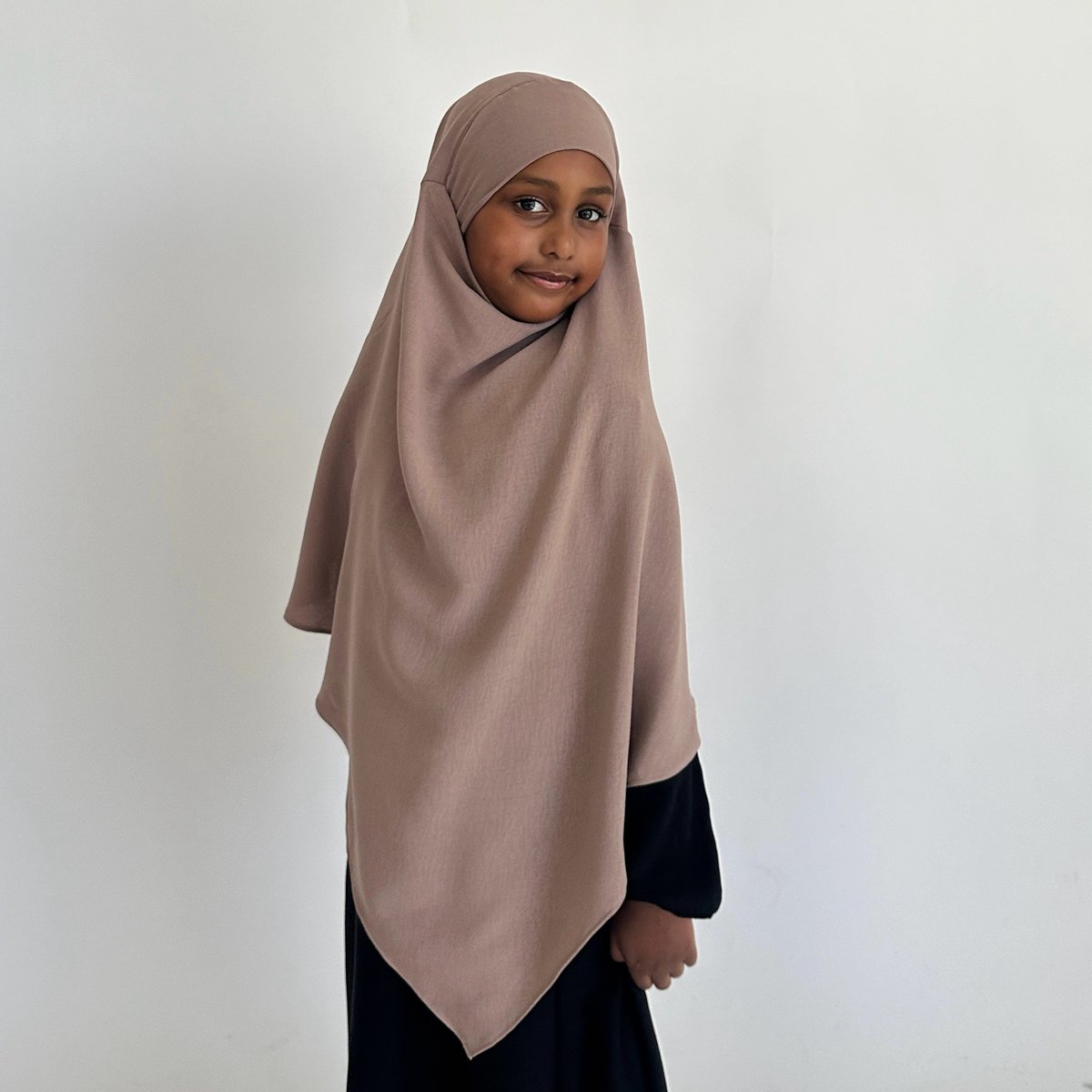 Toasted almond kids khimar | SARA THE LABEL