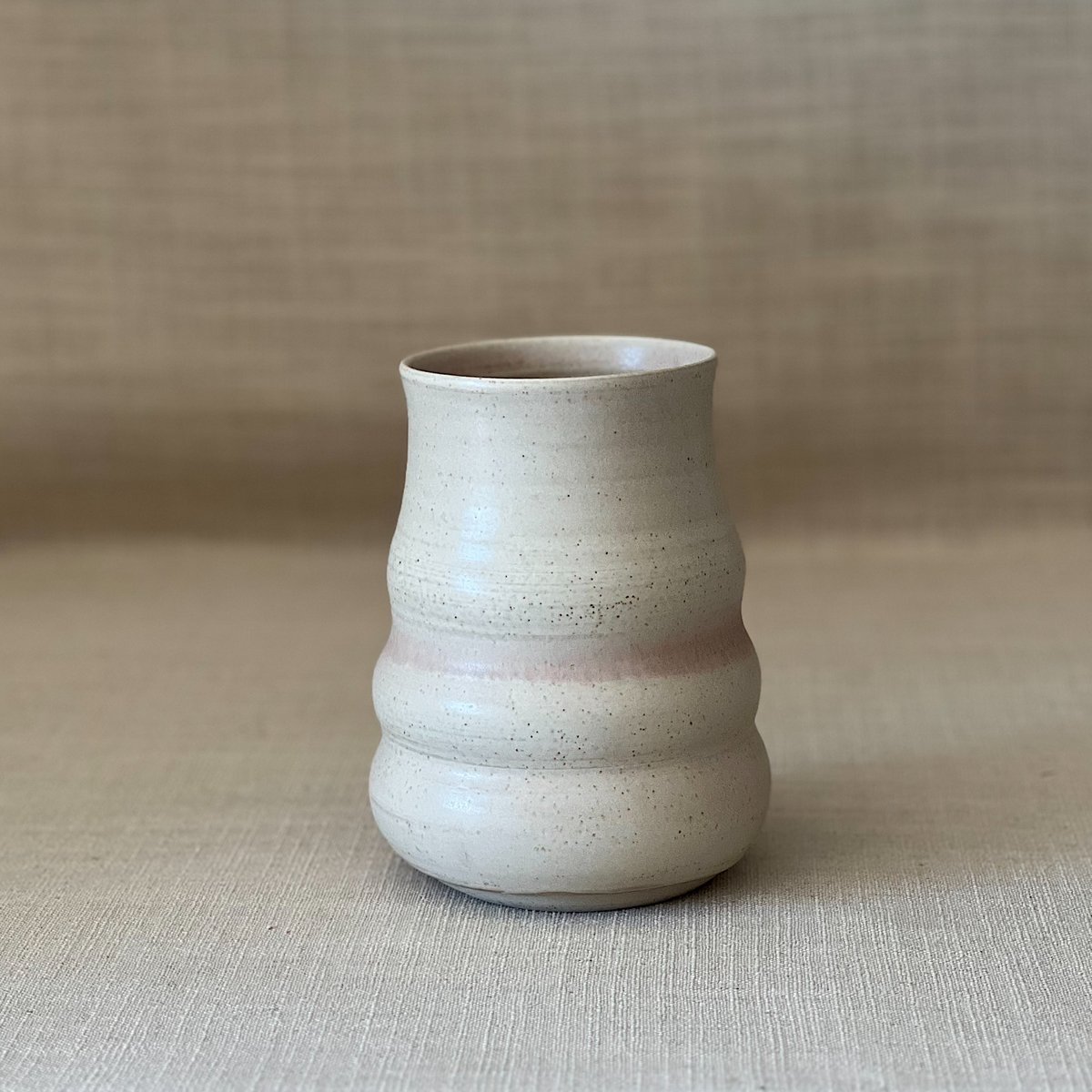 MELLOW VASE | Galit Maxwell