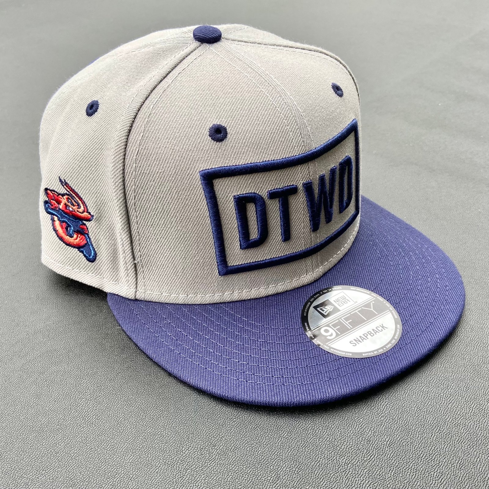 DTWD | DTWD & Jumbo Shrimp - New Era Snapback - Gray