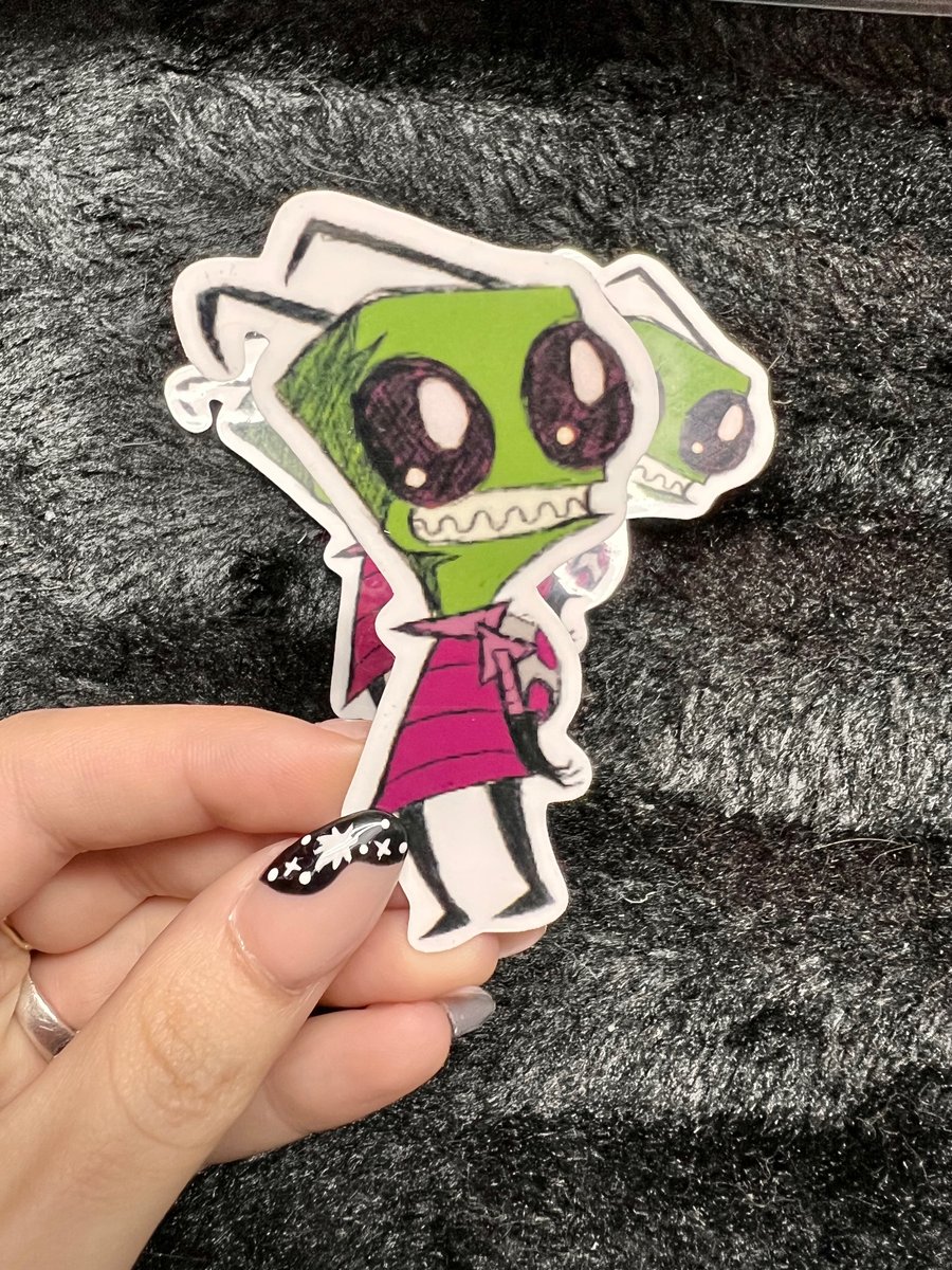 Invader Sticker | KukiesCraft