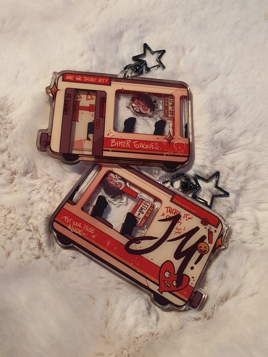 Train shaker keychain (BEST SELLER) | Kiellustrations