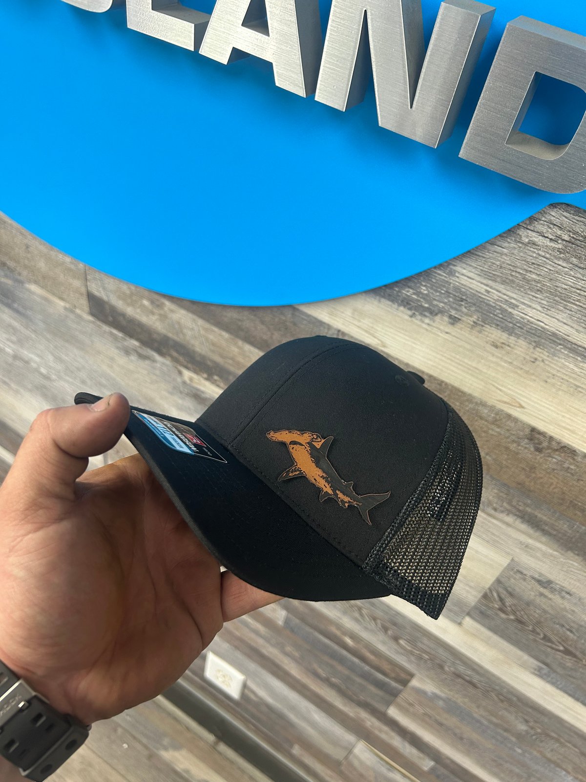 Hammerhead fishing side patch hat | The Hat Sauce and Truckchains