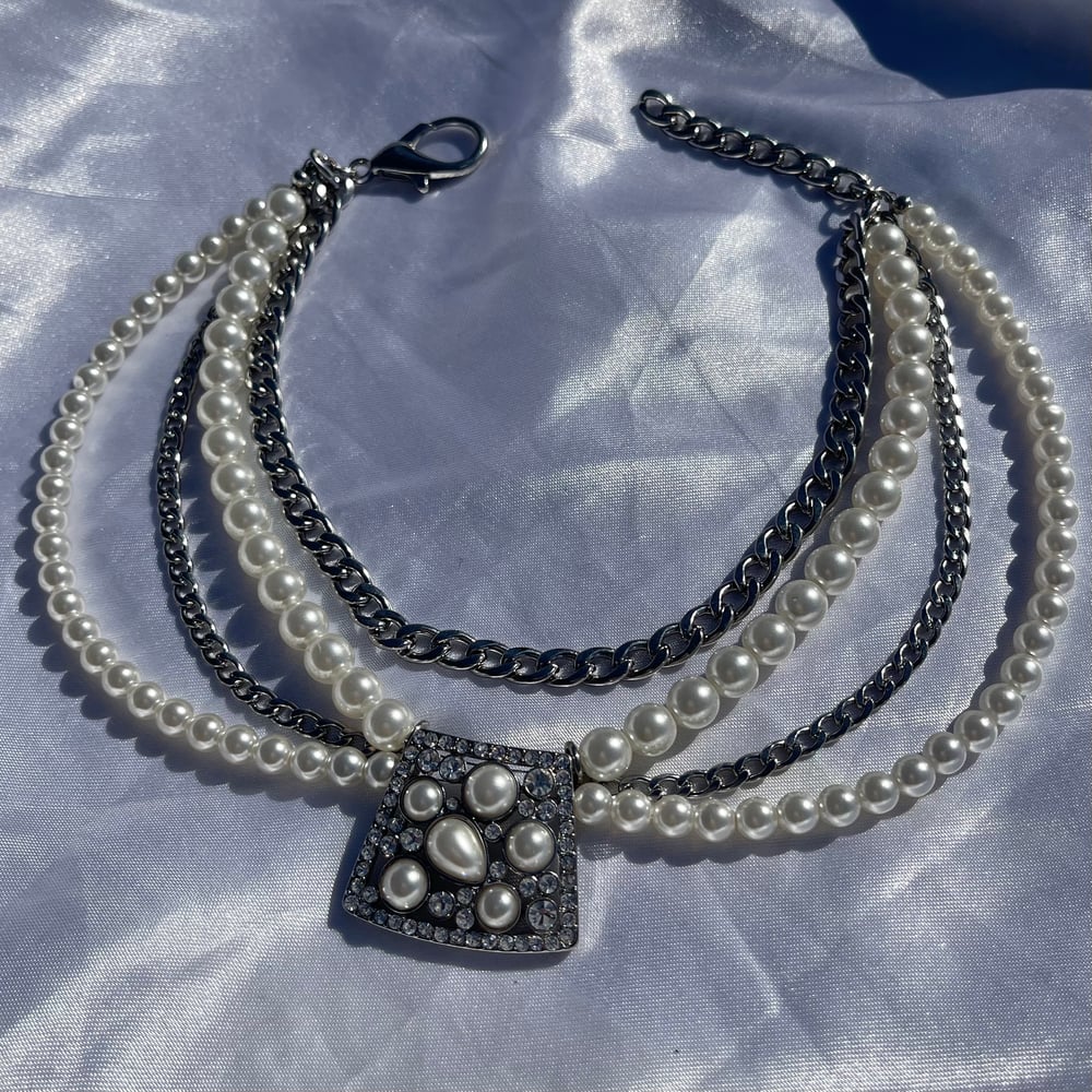 Midnight Chain | Occult Collection