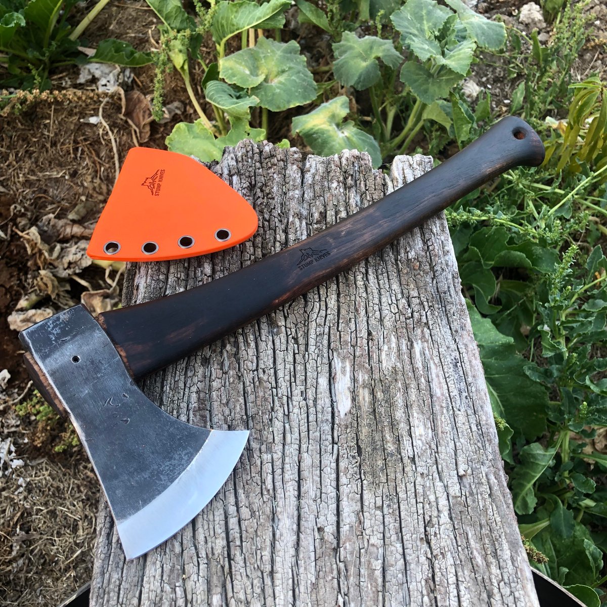 Hunters Axe 5160 spotted gum | Stump Knives