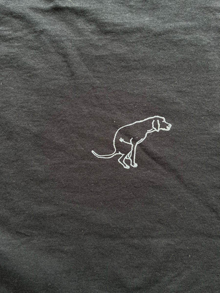 Dog squat tshirt (screen print) | Erbekk