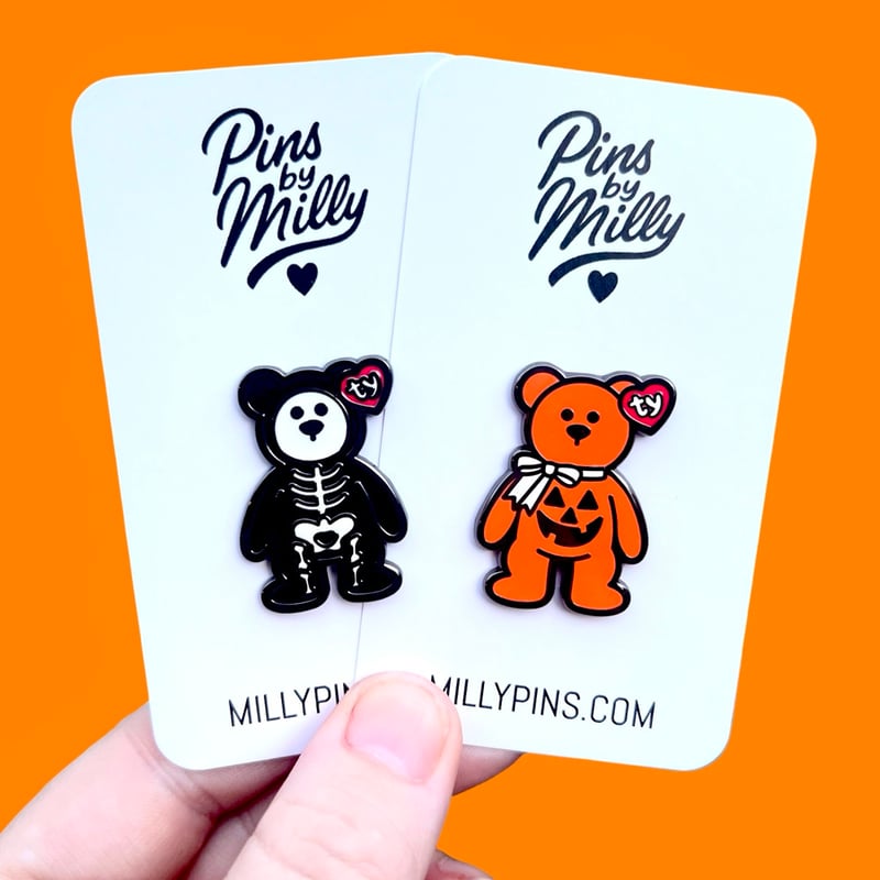 "Stay Spooky" Halloween Enamel Pin (Glows In The Dark) | Millypins
