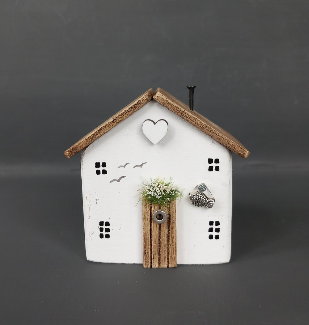 'One Day' Beach House (made to order) | DriftwoodSails