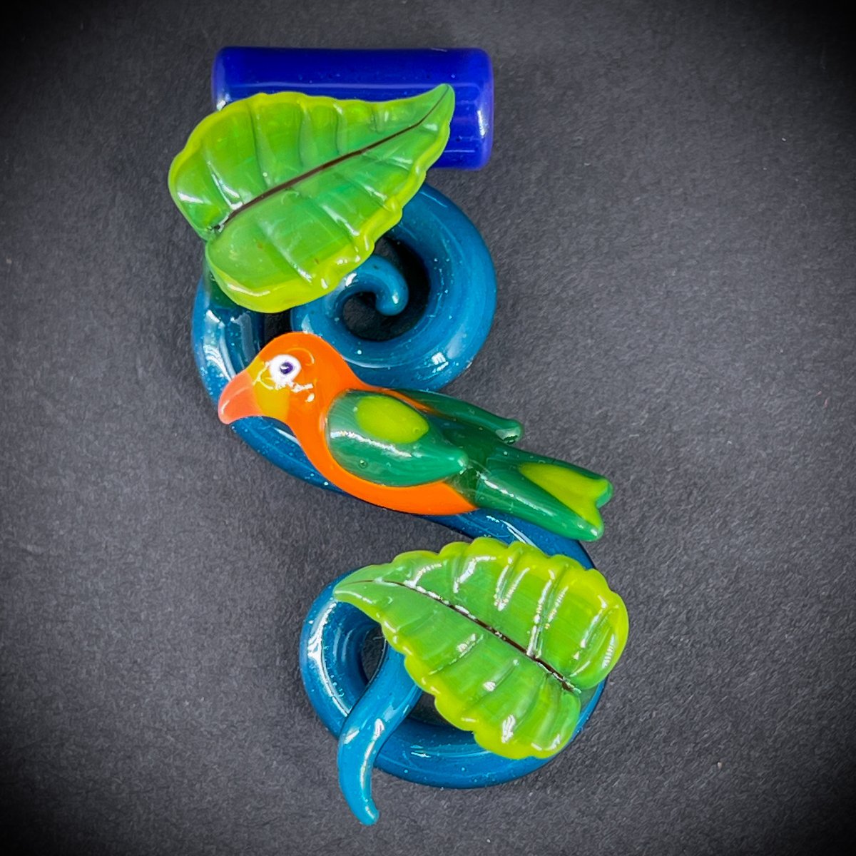 Jupiter Nielsen Glass — Parrot On Vine Pendant