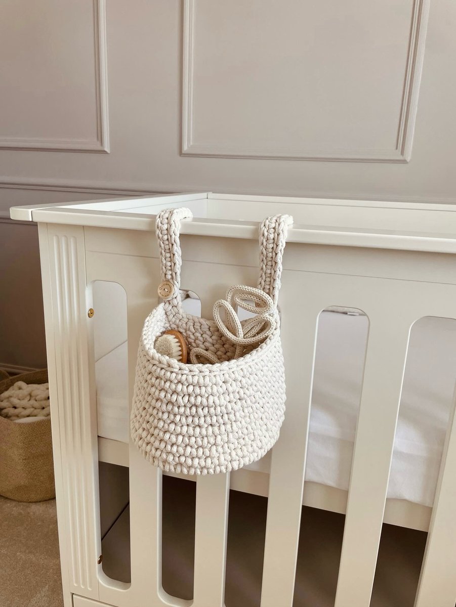 Crib hanging basket | Nitikniti