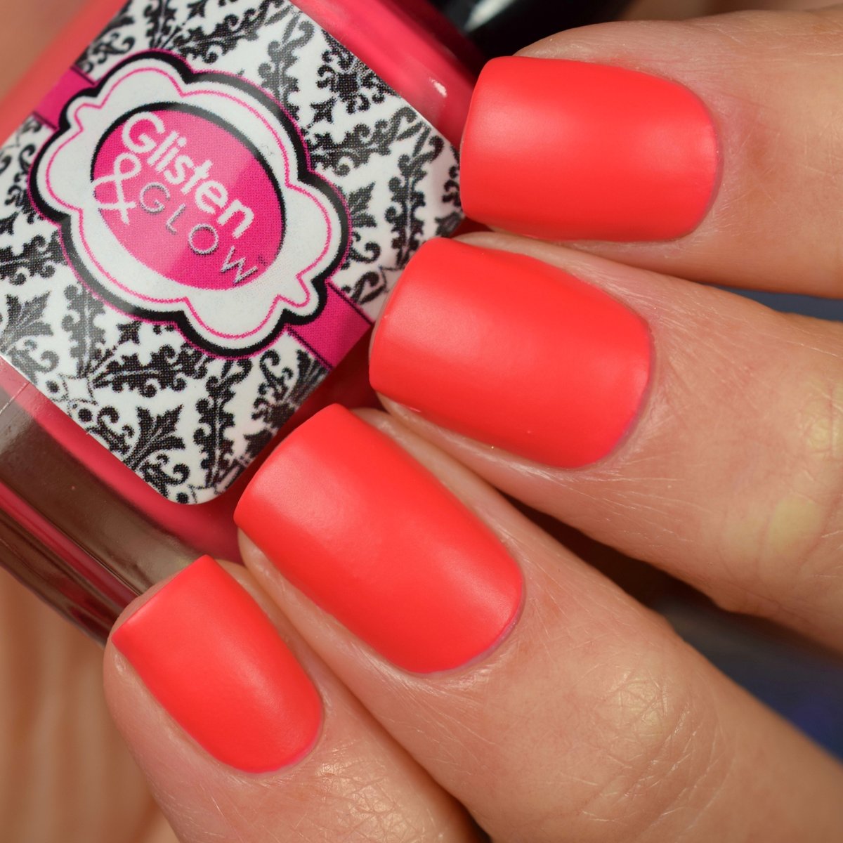 Glisten & Glow Hula This Way | Glisten & Glow