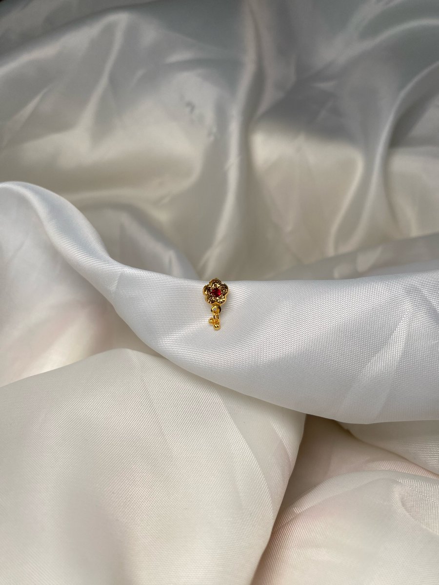 RED EYE FLOWER | Miss Leila Official