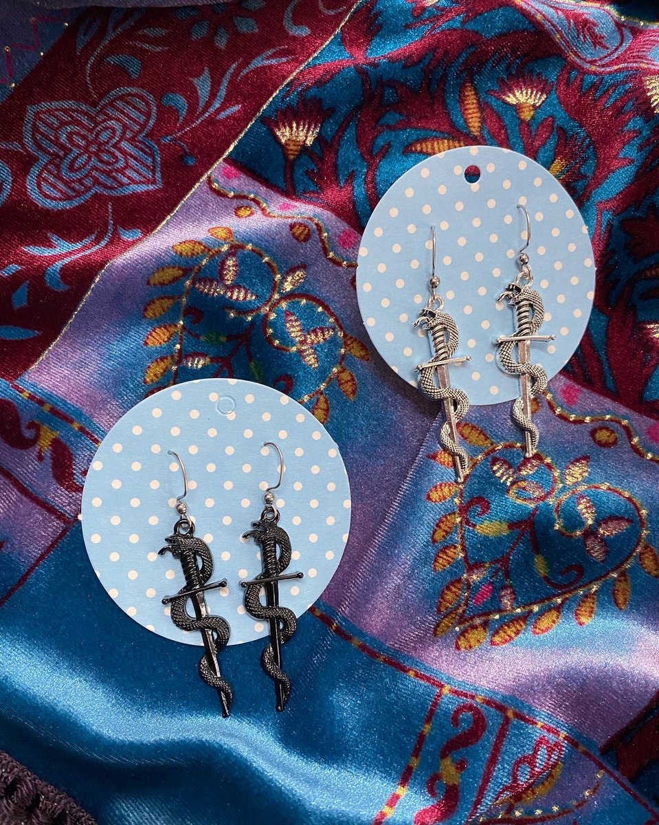 Snake swords | Finderskeepersboutique