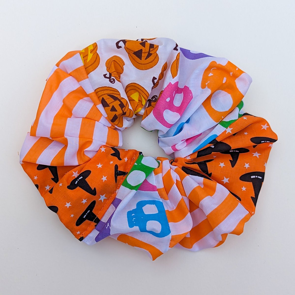 Colourful Scrunchie | Shandelions