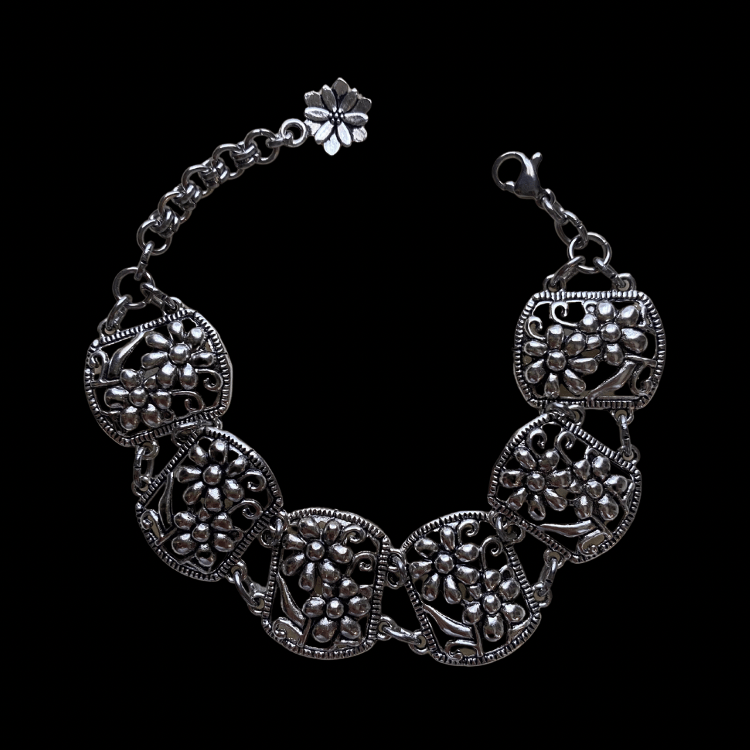 FLOWER CHILD SILVER BRACELET CUFF | LUNA DE SANGRE