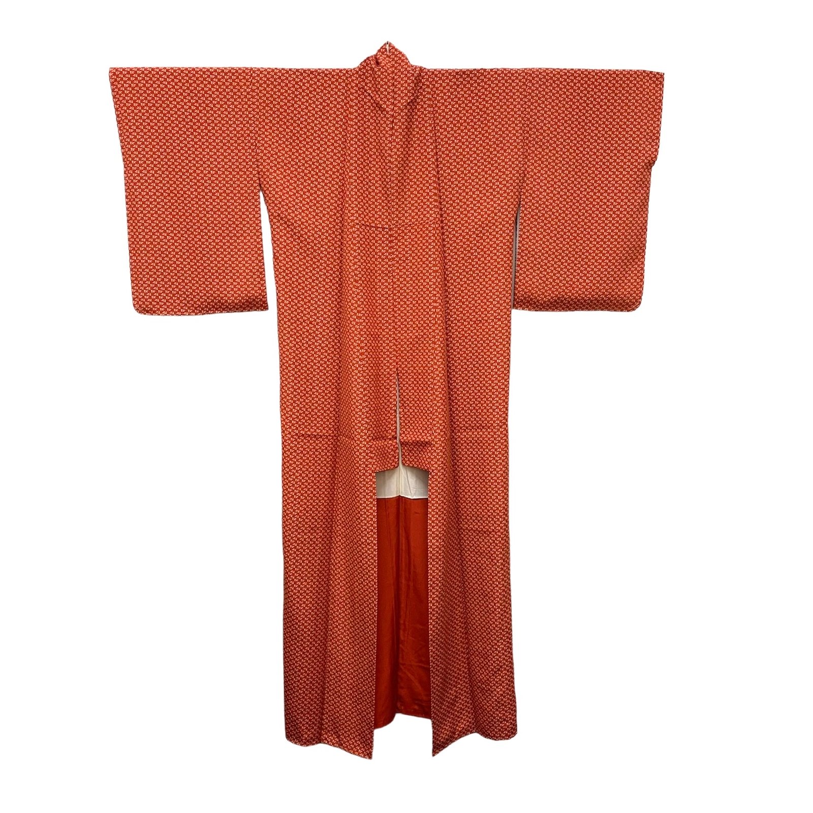 Antique Silk Kimono (Cherry Red Flower Pattern) | LUMEN