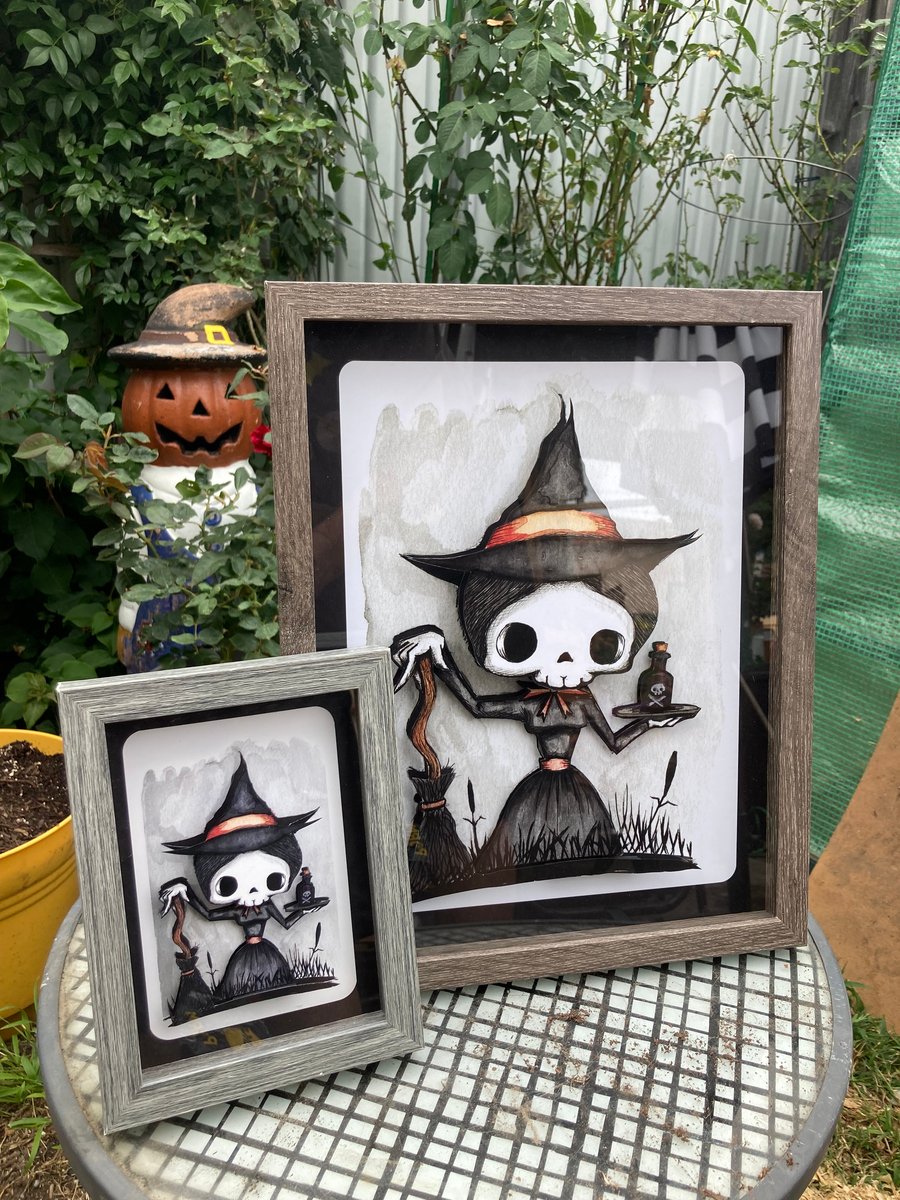 "witch" Shadow Box | The art of Sketch