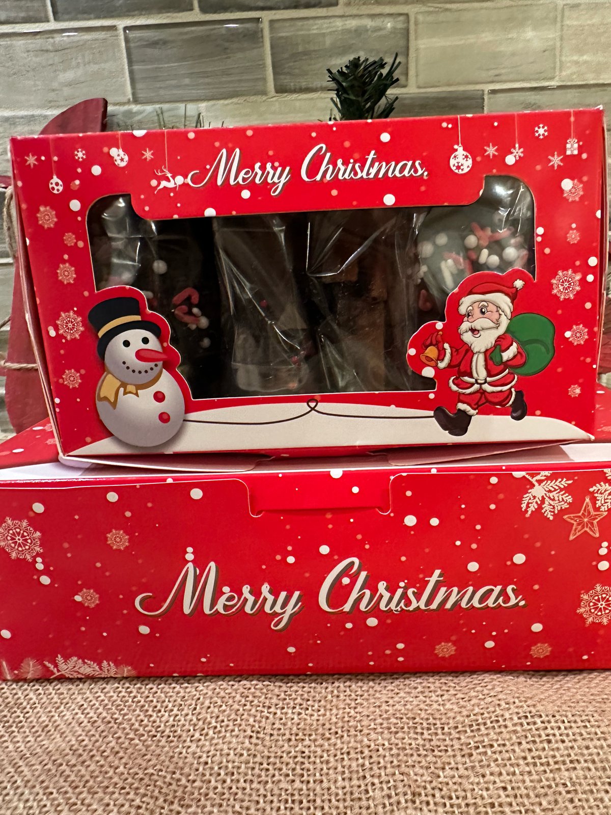 Hot Coco Bomb and treats gift box | BB’S Sweet Treat’s