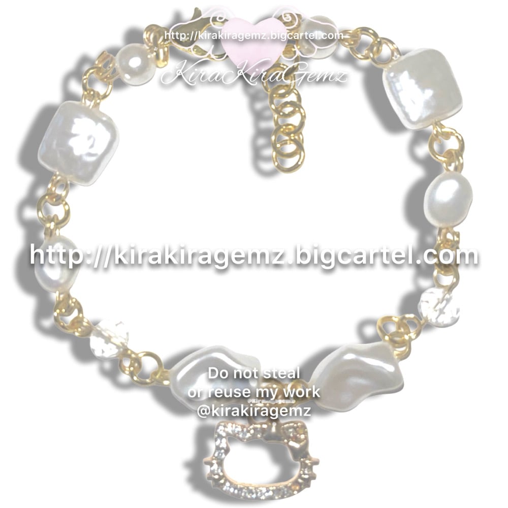 Seashell Siren Hello Kitty Bracelet | KiraKiraGemz