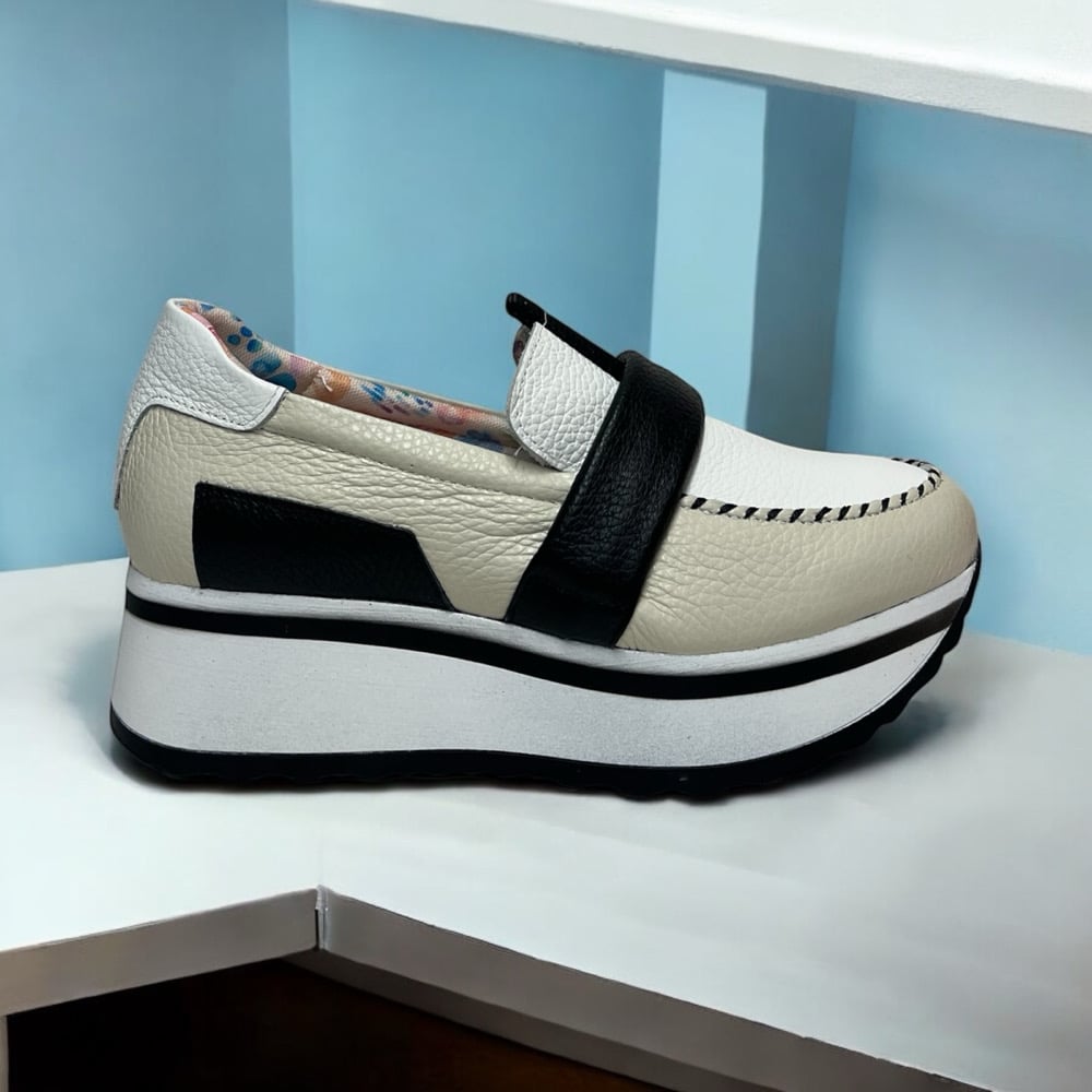 JOSE SAENZ 3523 HIELO/BLACK | Davinci Shoes