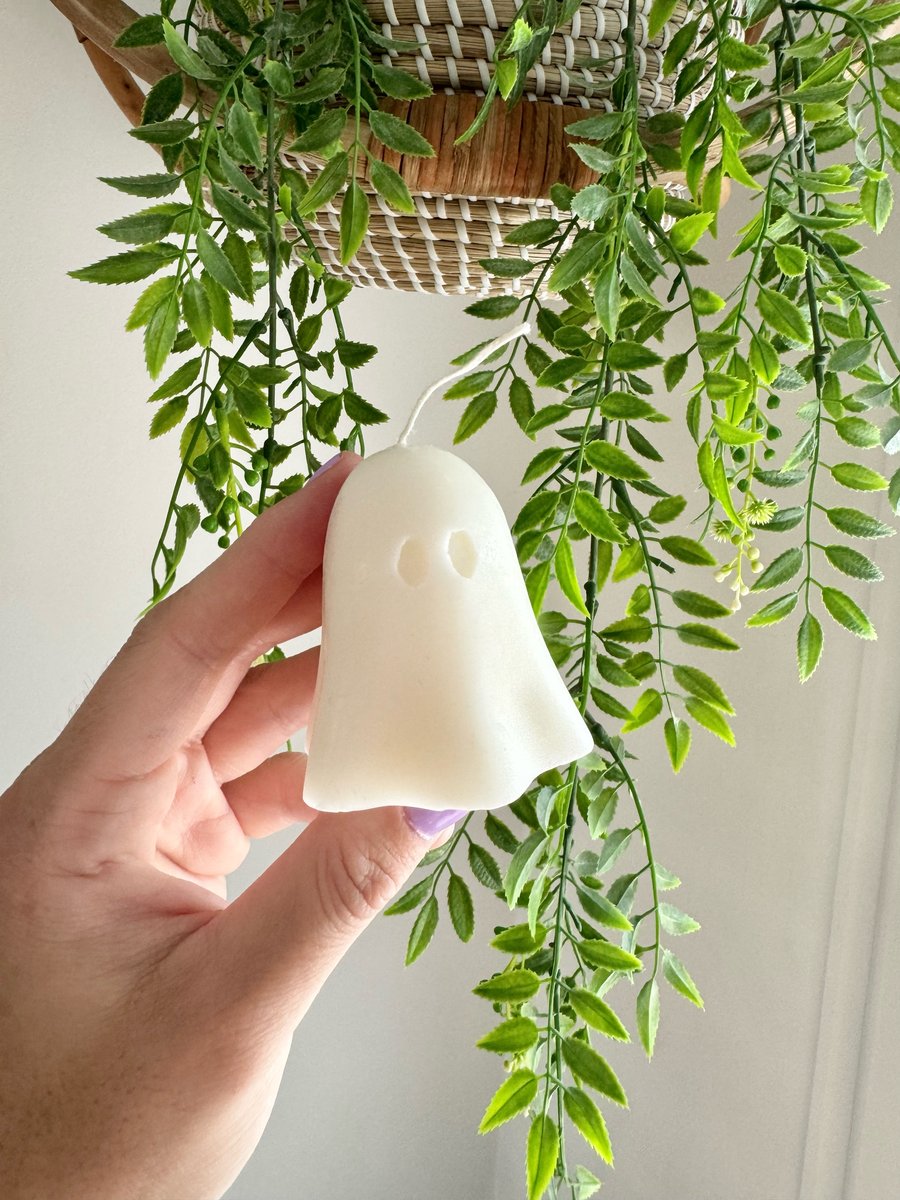 FILLED WITH LOVE — Mini ghost