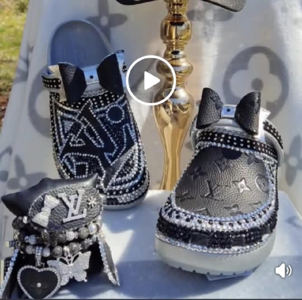 Size 9 Silver Crocs with 3 Stack | Sakena Cyan Designs