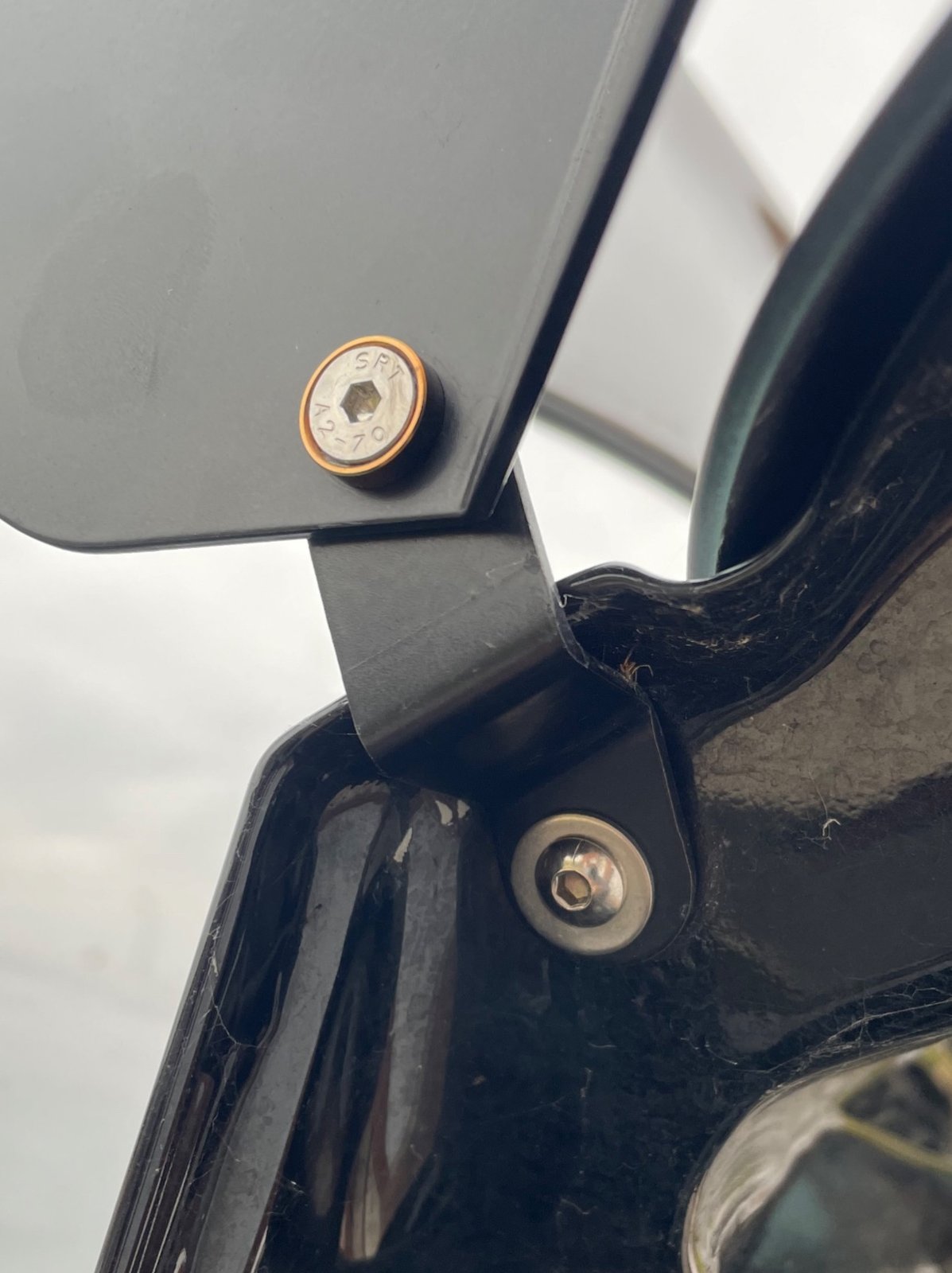 RENAULT CLIO MK3 small side brackets (a pair) | Track Car Aero