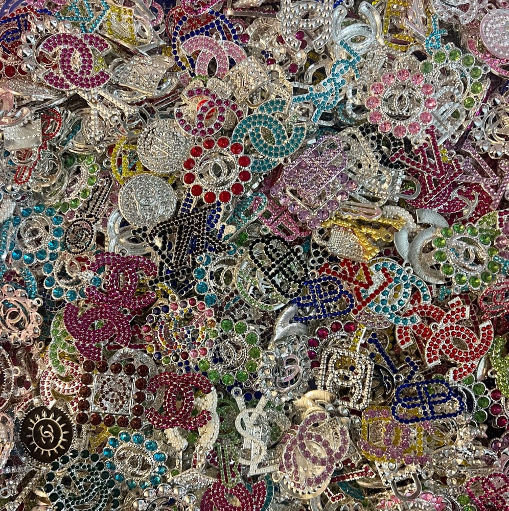 10 Piece Charm Sets | Jeni’s Cabs