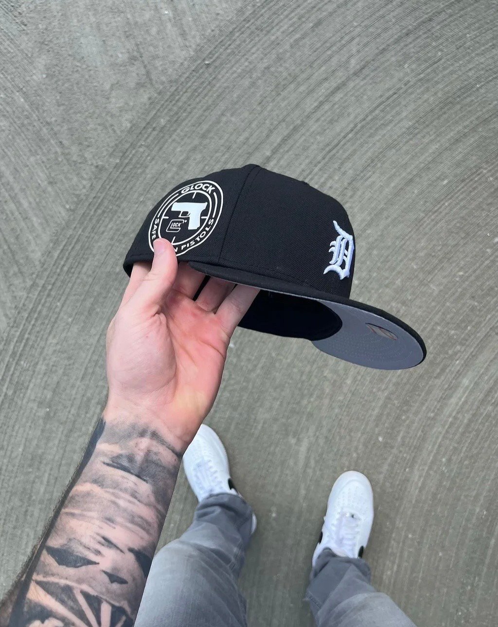 BLACK GLOCK FANS DETRIOT CUSTOM FITTED CAP | WORLDWIDE RANK LLC