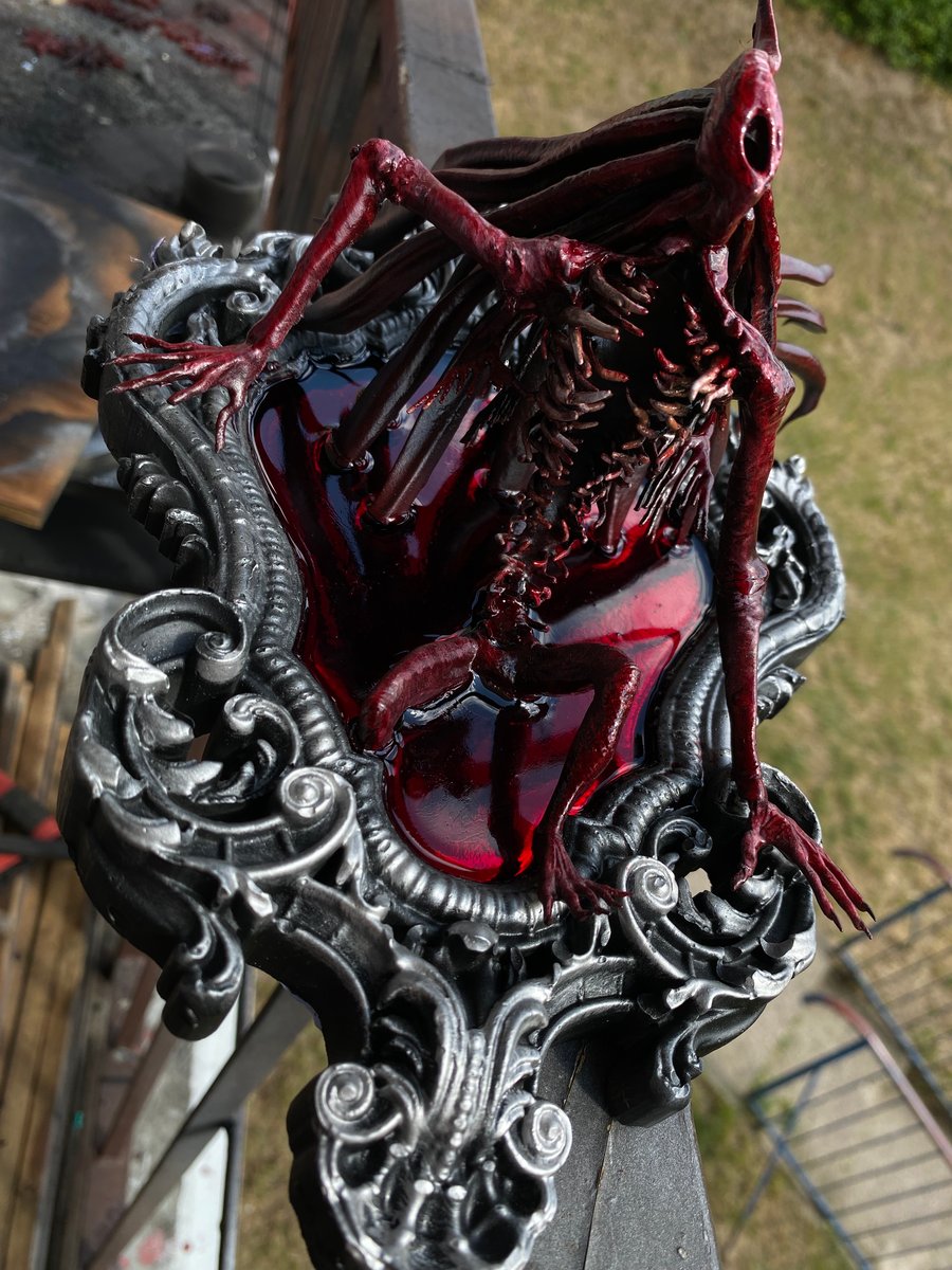 Blood Moon frame | YharnamWorkshop