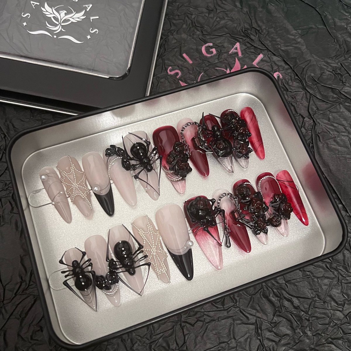 3D Goth Spider Gal (2 in 1) | SASIGALS