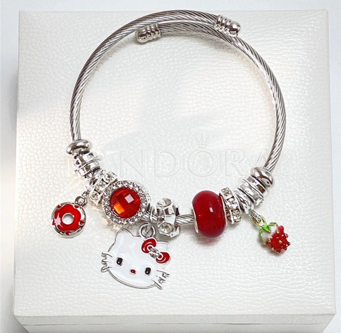Hello Kitty Pandora | thezboutiquee