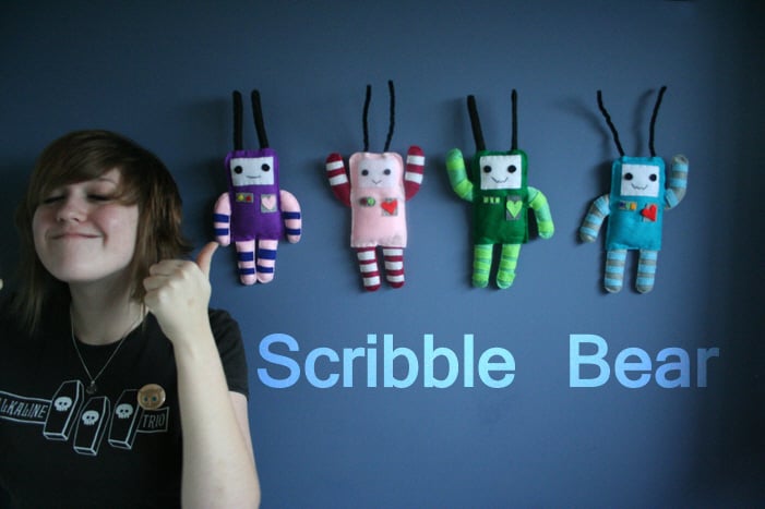 Scribble Bear — PINK ROBOT